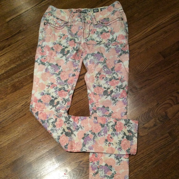 Miss Me | Jeans | Miss Me Rose Print Cargo Skinny Jeans | Poshmark